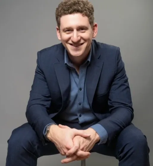 Meet Oral & Maxillofacial Surgeons